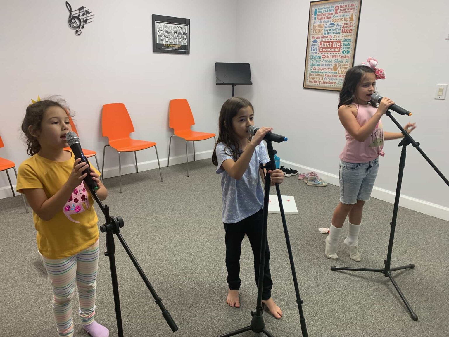 VocalRoads – Singing School